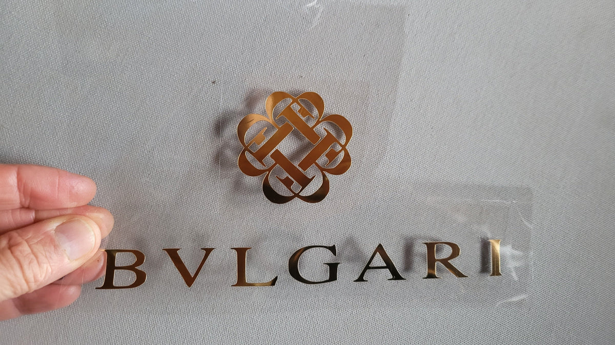 Emblem Bulgari Logo Iron-on Sticker (heat transfer) – Customeazy