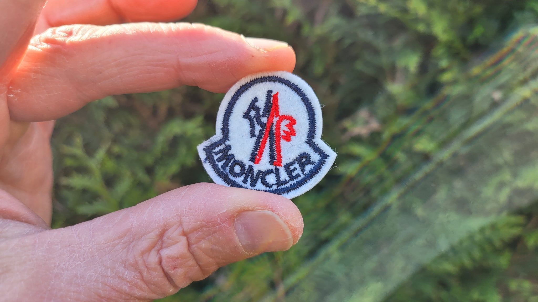 Moncler patch Logo – Customeazy
