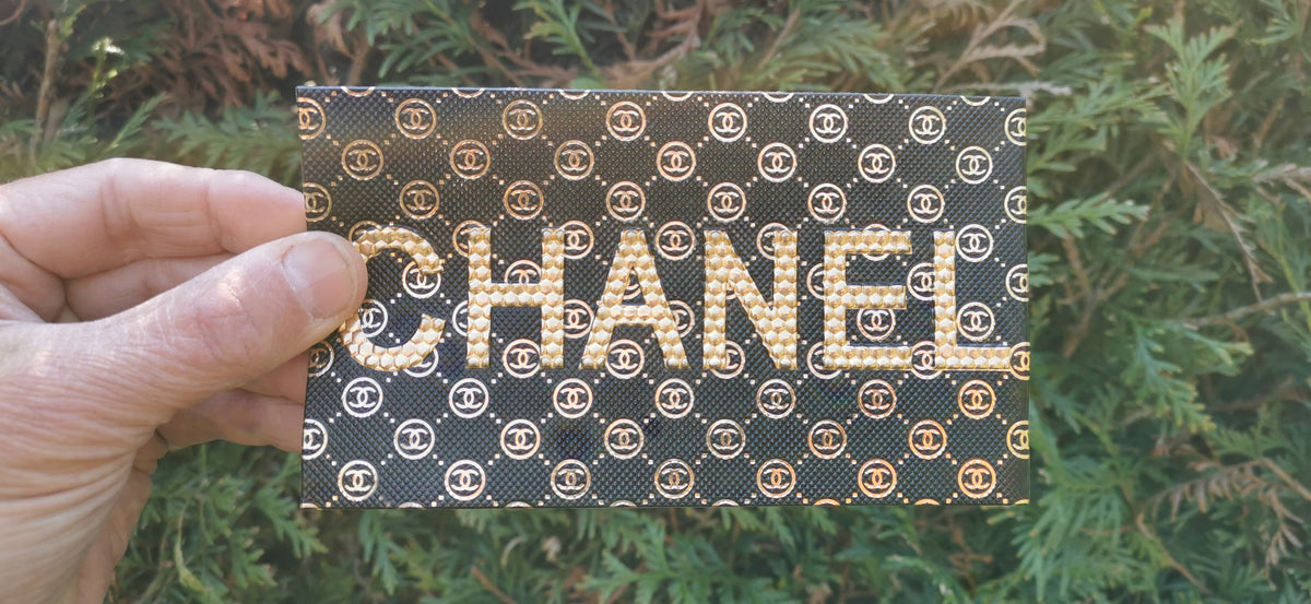 Chanel 3D Logo – Customeazy